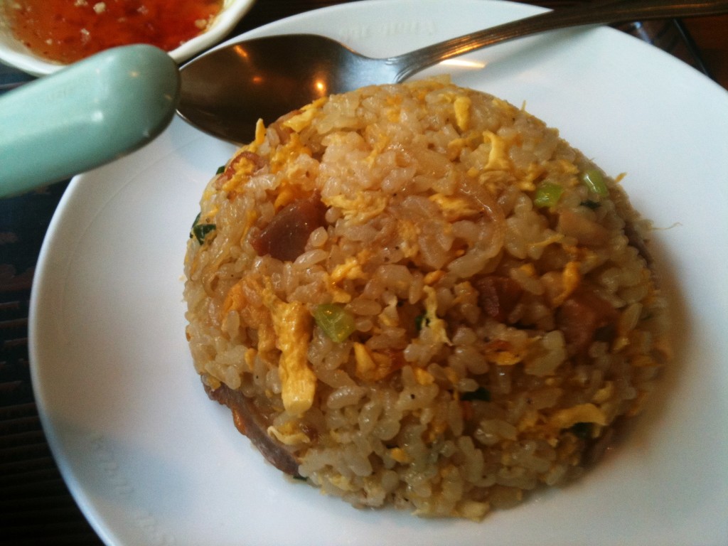 Cambodian Restaurant Angkor Wat | Food in Japan